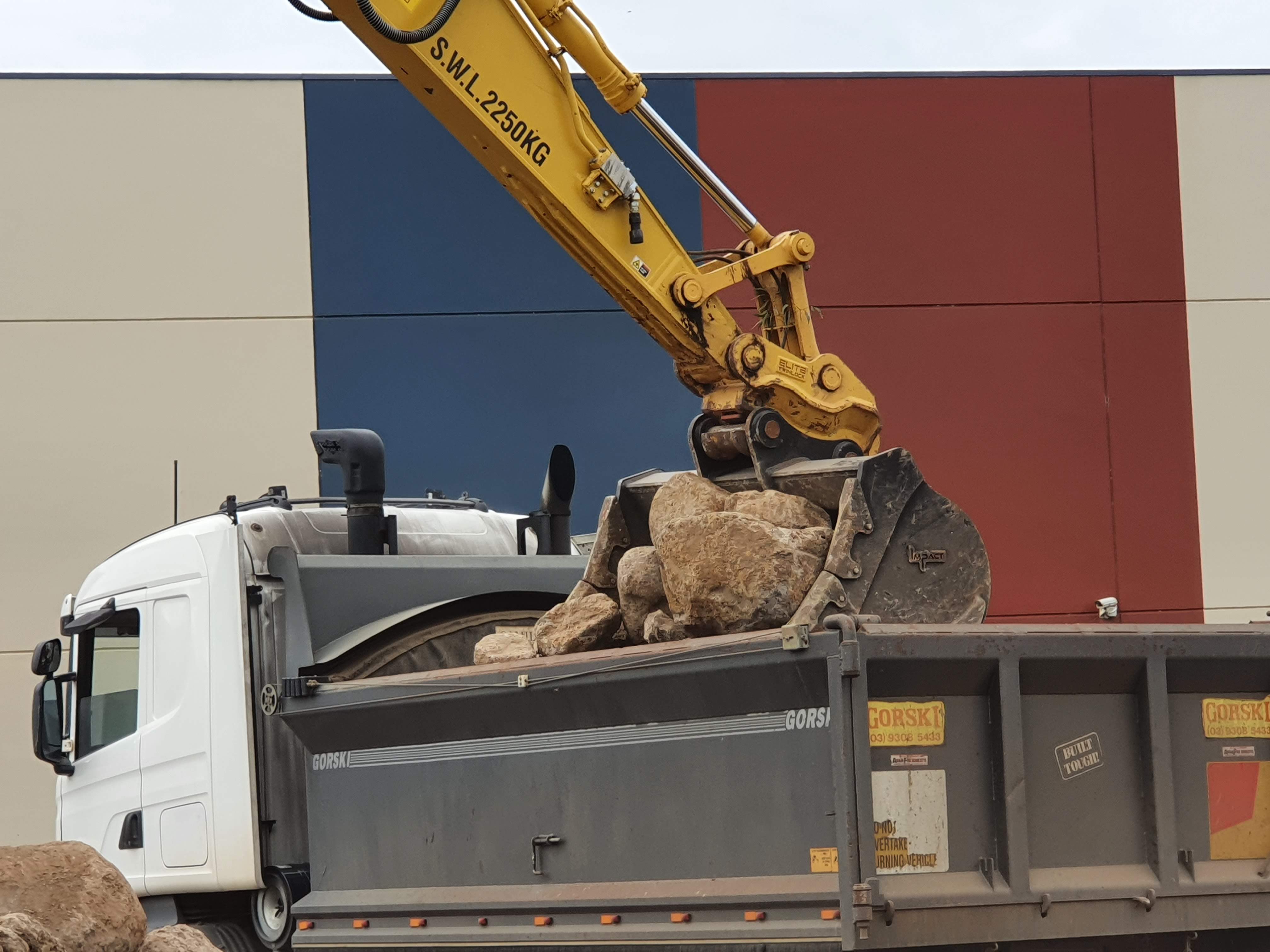 Excavator Buckets - Heavy Duty – Impact Attachments